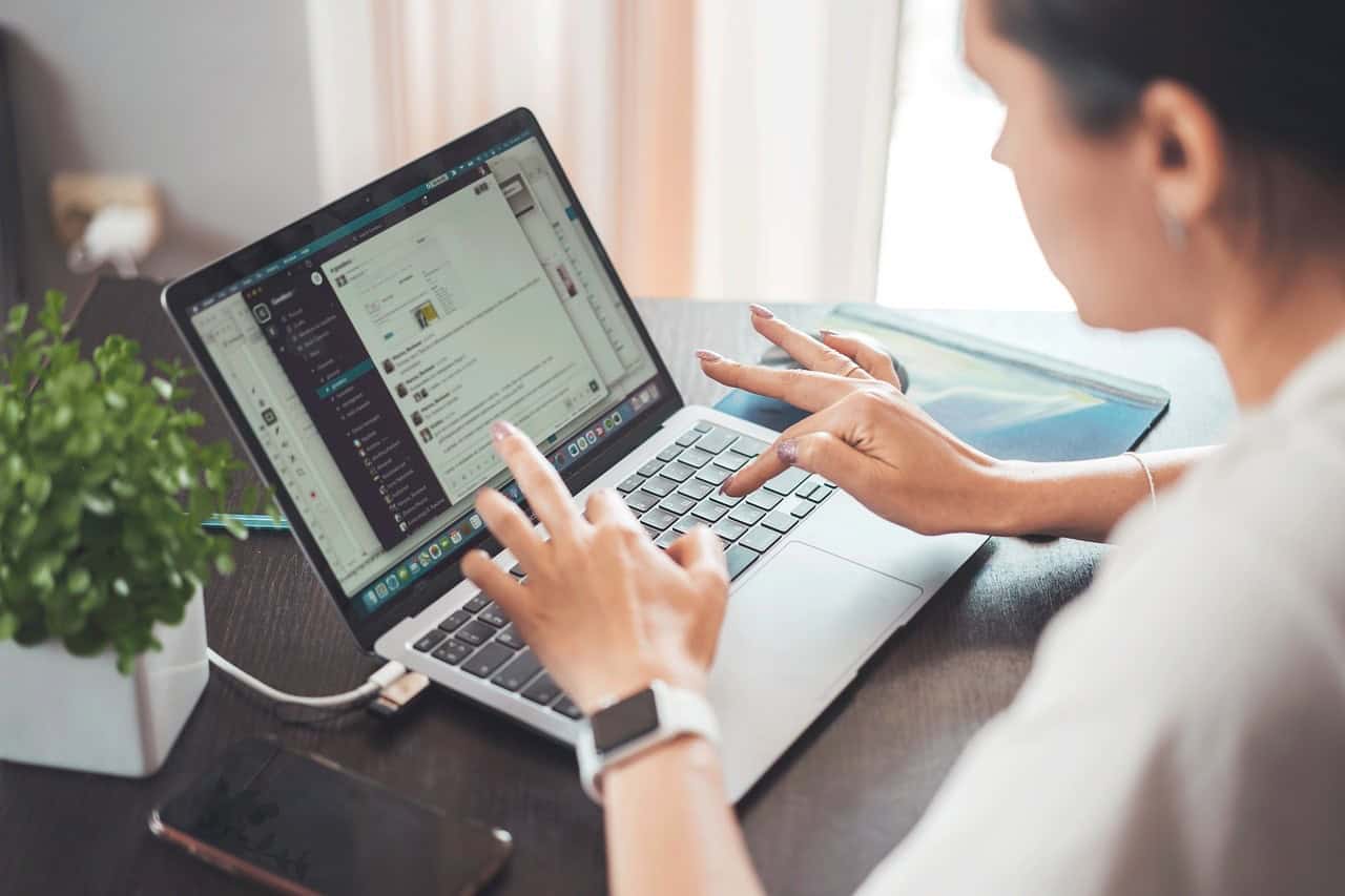 Bests or Best? How to Correctly Sign Off an Email Bests or Best? How to Correctly Sign Off an Email